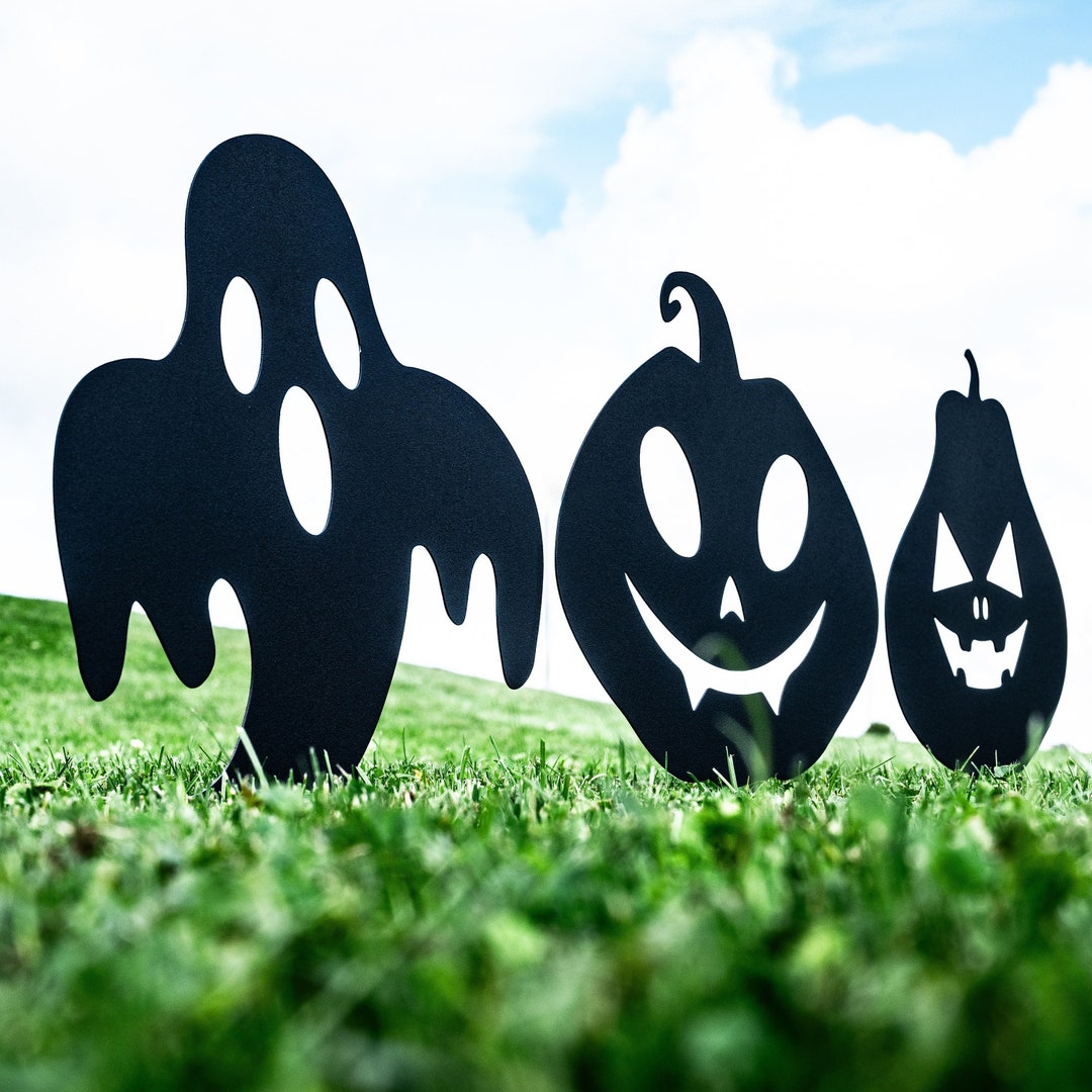 Shadow Casting Ghost Jack-o-lantern Garden Stake | Halloween Metal Yard ...
