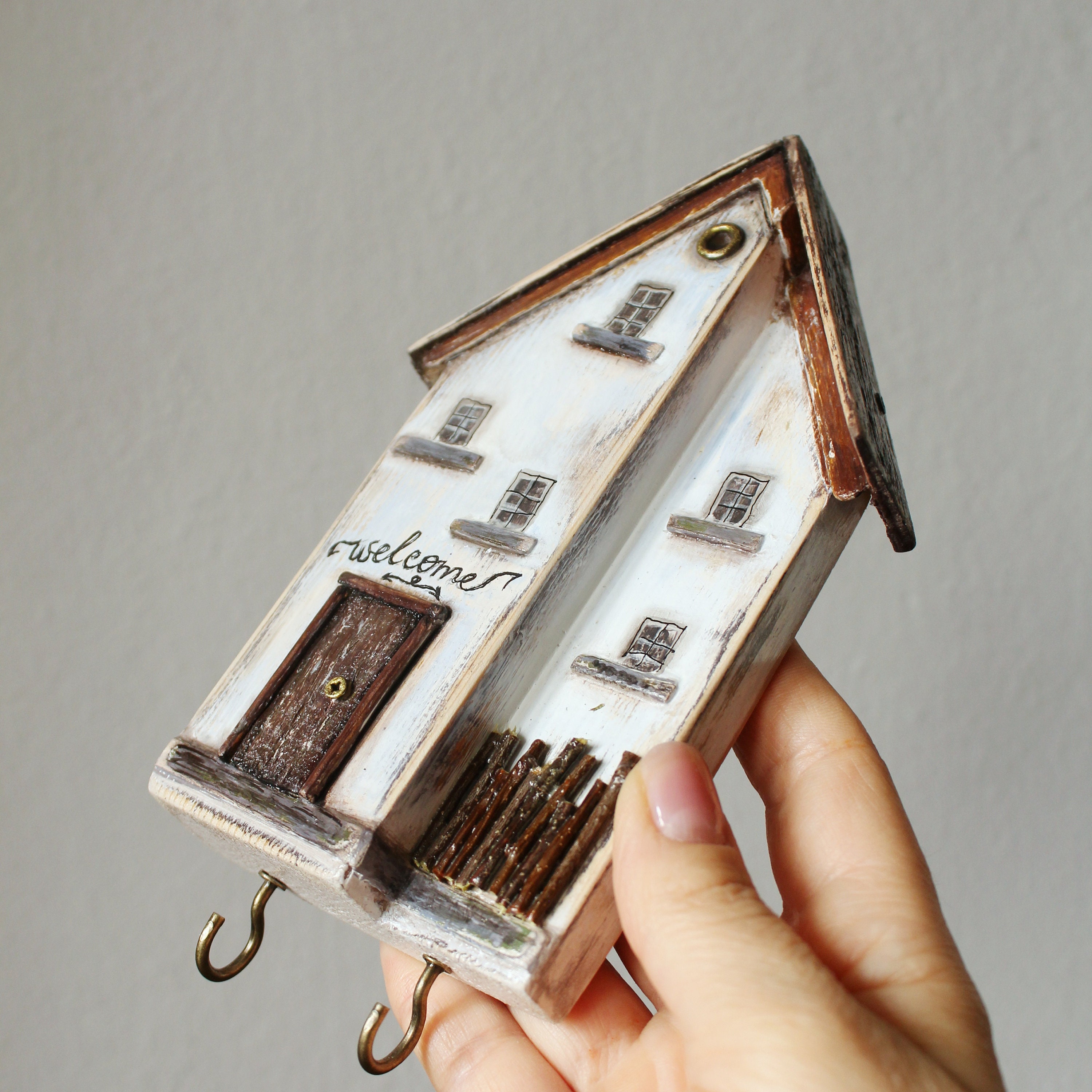 Wooden House, Key Rack, Houses for Keys Key, Key Holder for Wall - Etsy