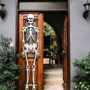 Large Realistic Hanging Skeleton With Posable Joints for Outdoor ...