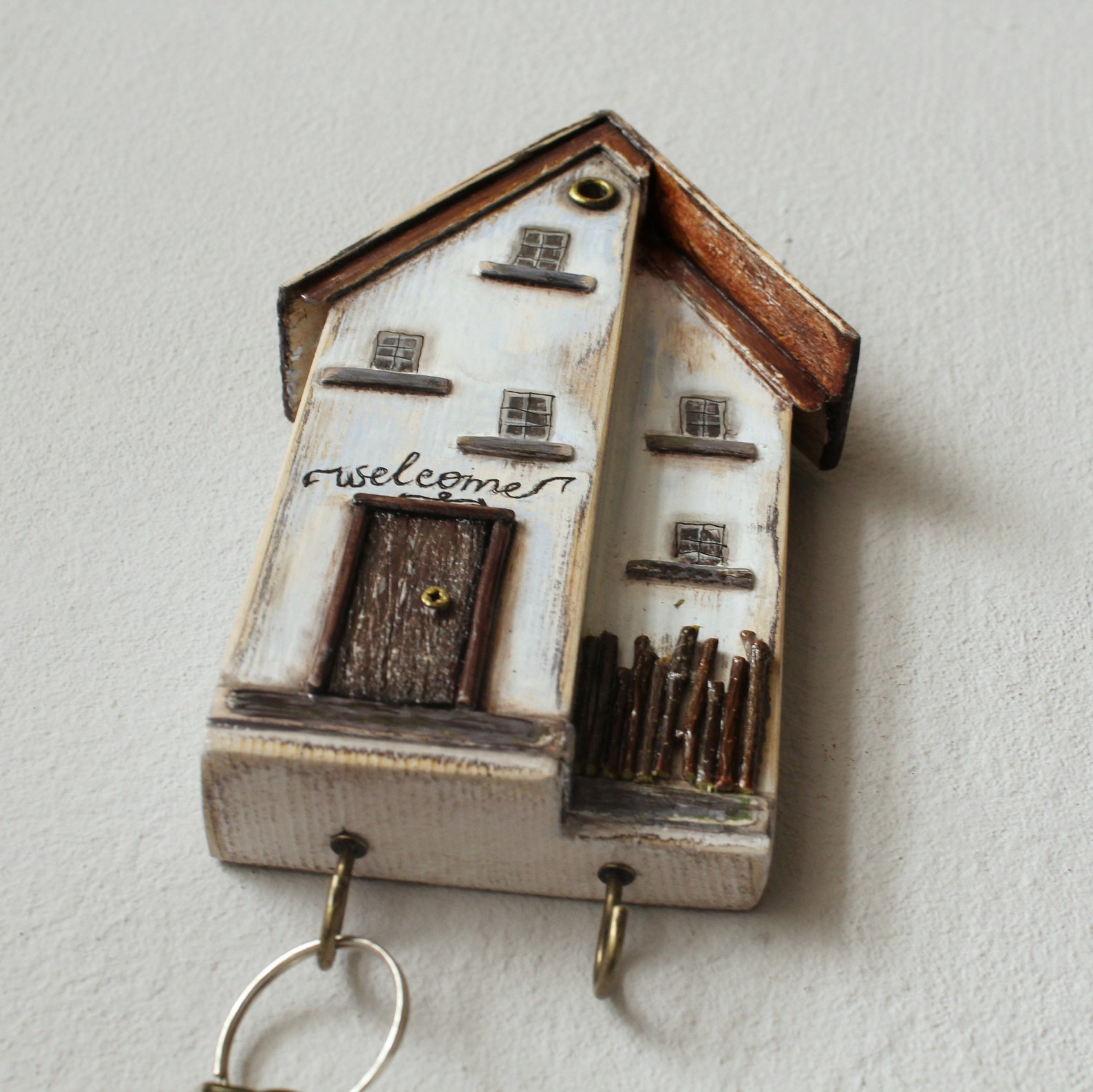 Wooden House, Key Rack, Houses for Keys Key, Key Holder for Wall - Etsy