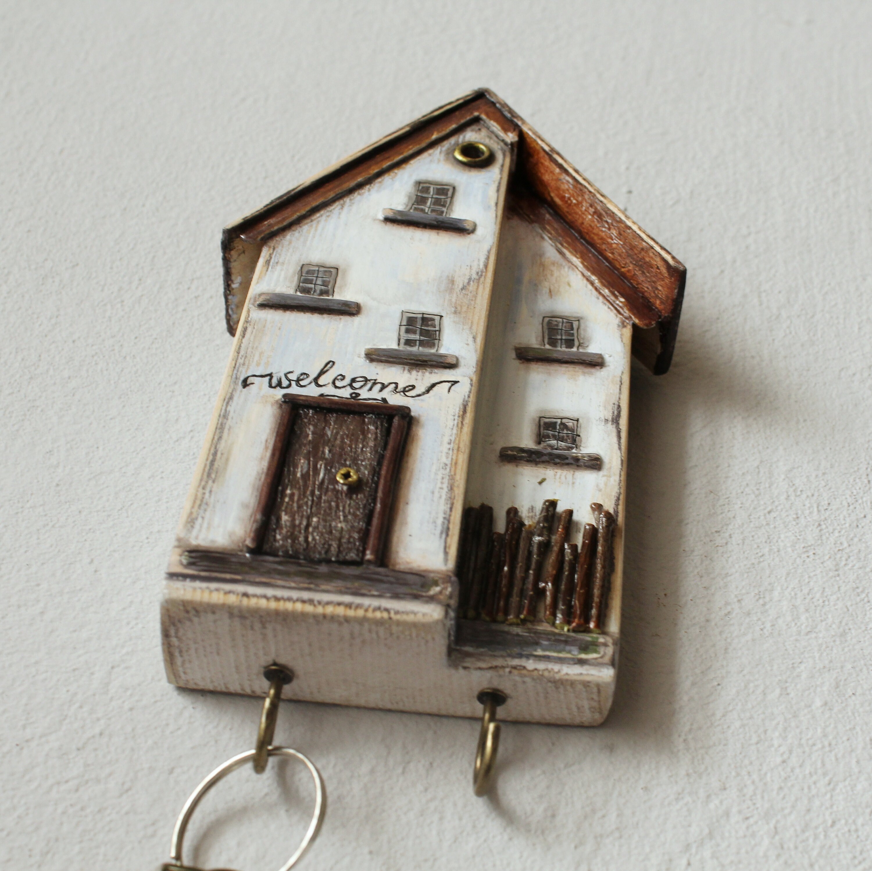 Wooden House, Key Rack, Houses for Keys Key, Key Holder for Wall - Etsy