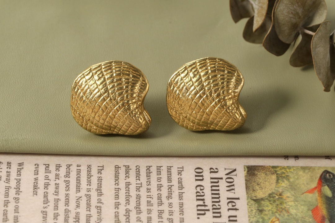 Brass Shell Cabinet Knobs, Sea Shell Cupboard Drawer Knob, Dresser Knob ...