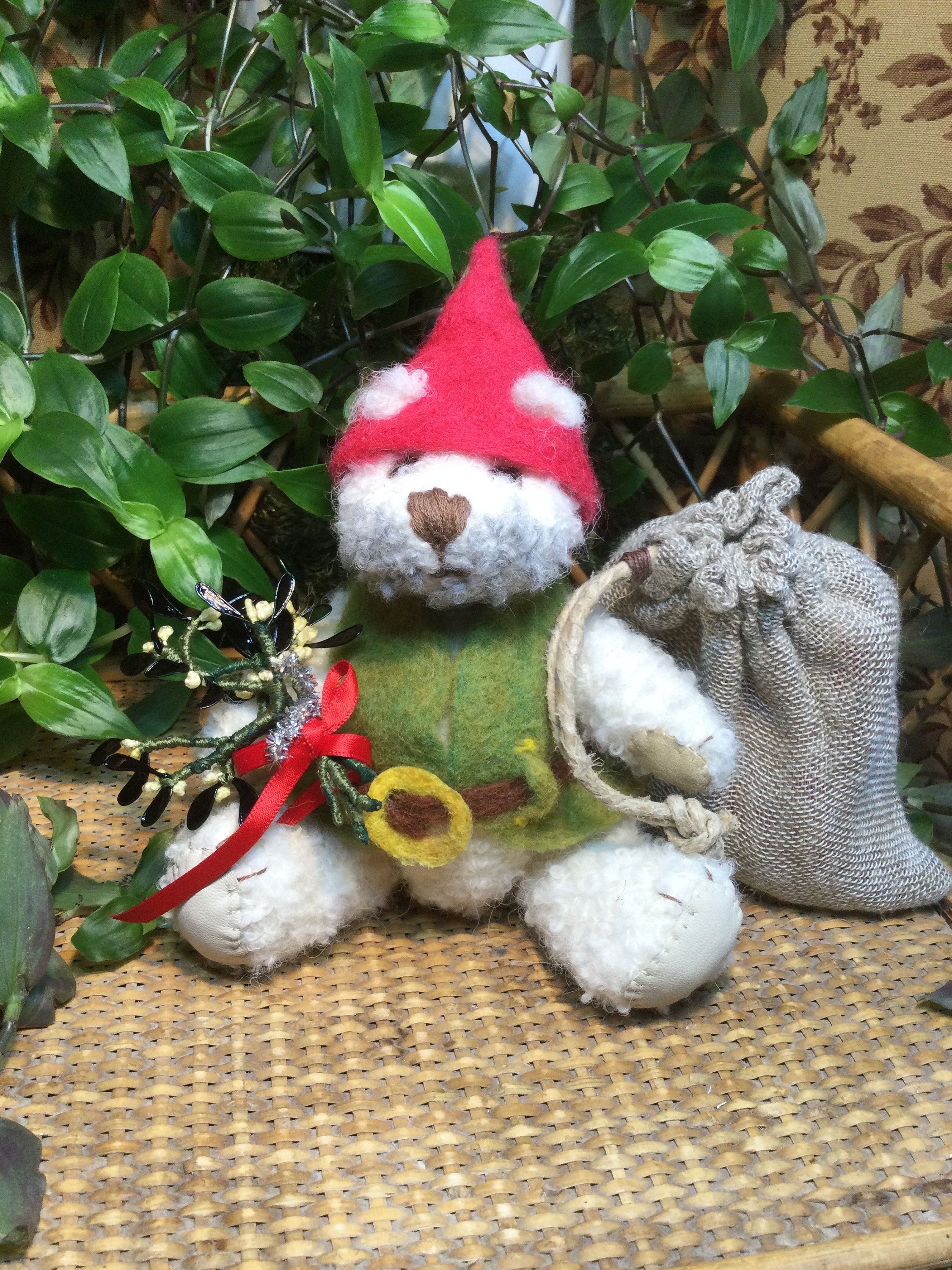 Santa\u2019s Little Helper Teddy box and mistletoe with sack Stuffed ...