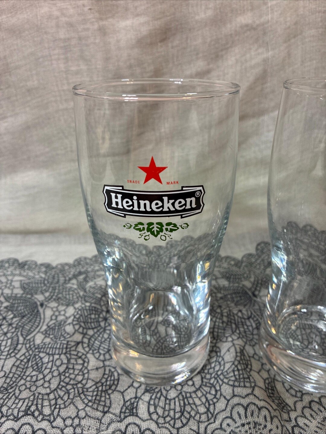 Heineken 0.25L Collectable Red Star-green Hops Vine Design (1 ...