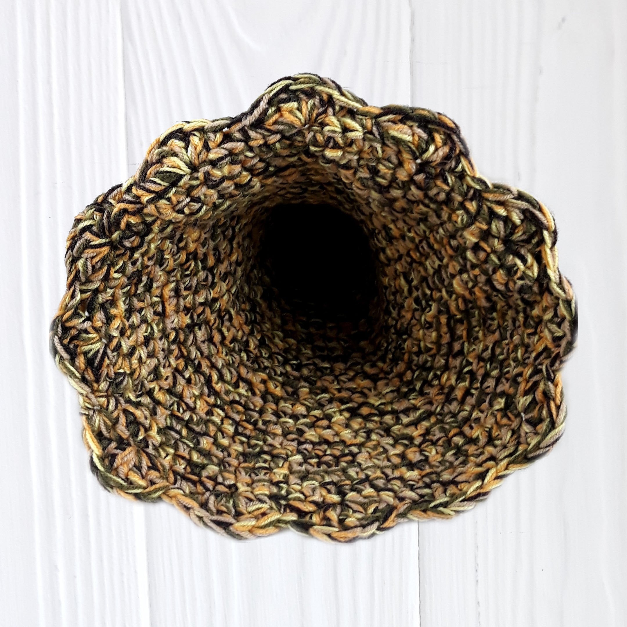 Vintage Cornucopia, Cute Crochet Pattern, Horn Pattern, Friends ...