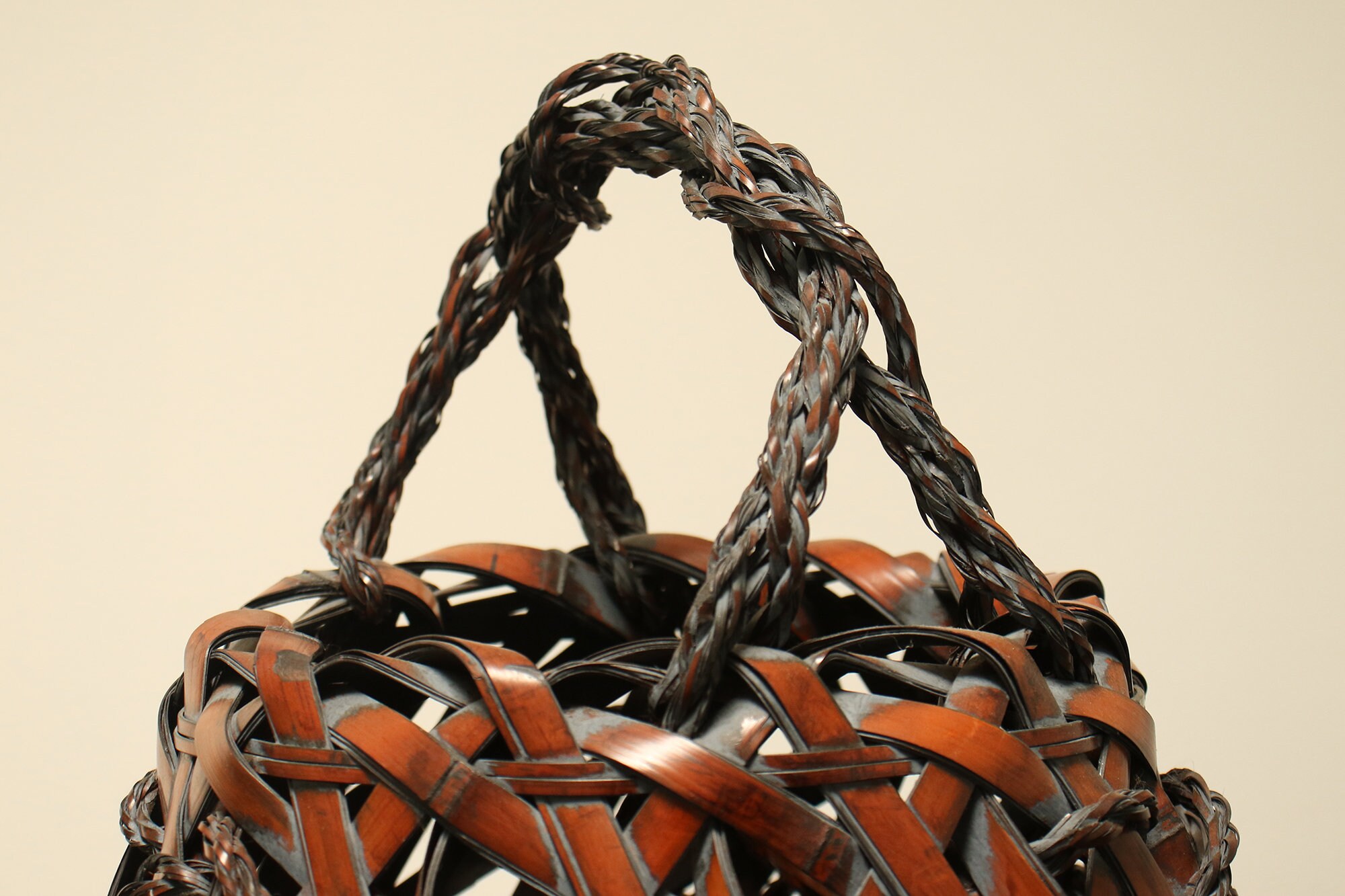 Japanese Ikebana Basket With Bold Twisted Weave | 竹芸花籃 | Antique ...