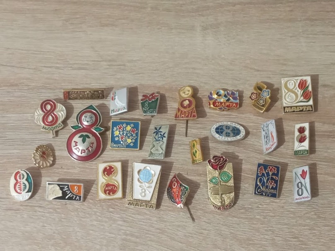 March 8: 24 Vintage Badges, IWD, International Women's Day, Vintage ...