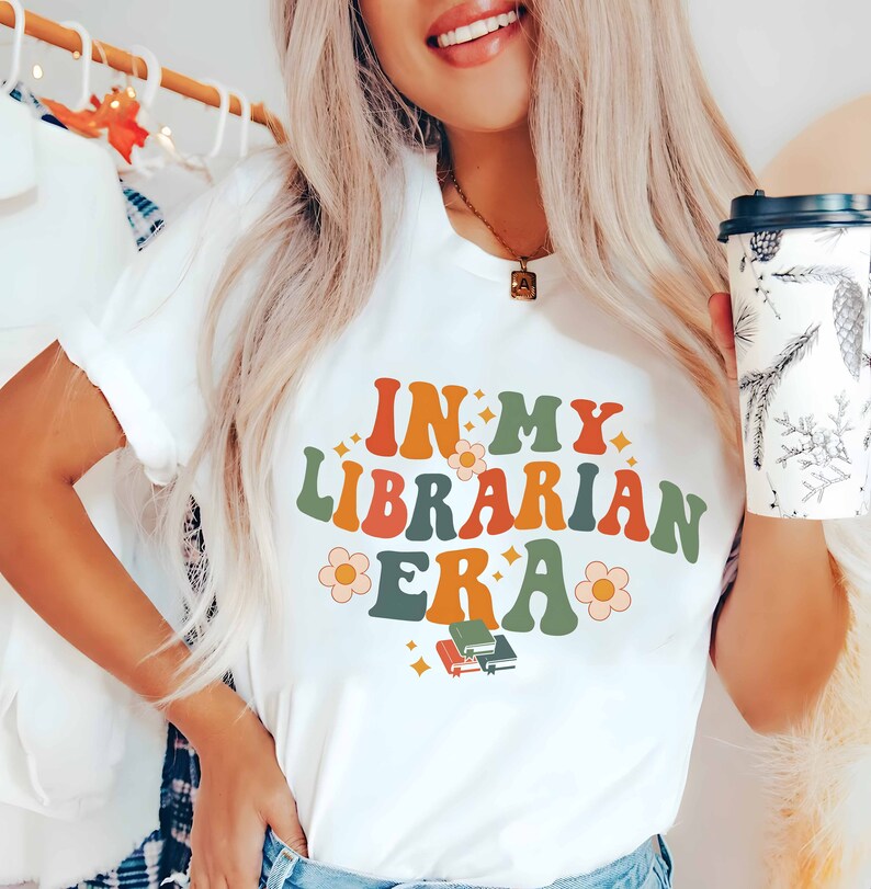Book Shirt, in My Librarian Era, Retro Librarian Shirt, Book Gift, Book ...