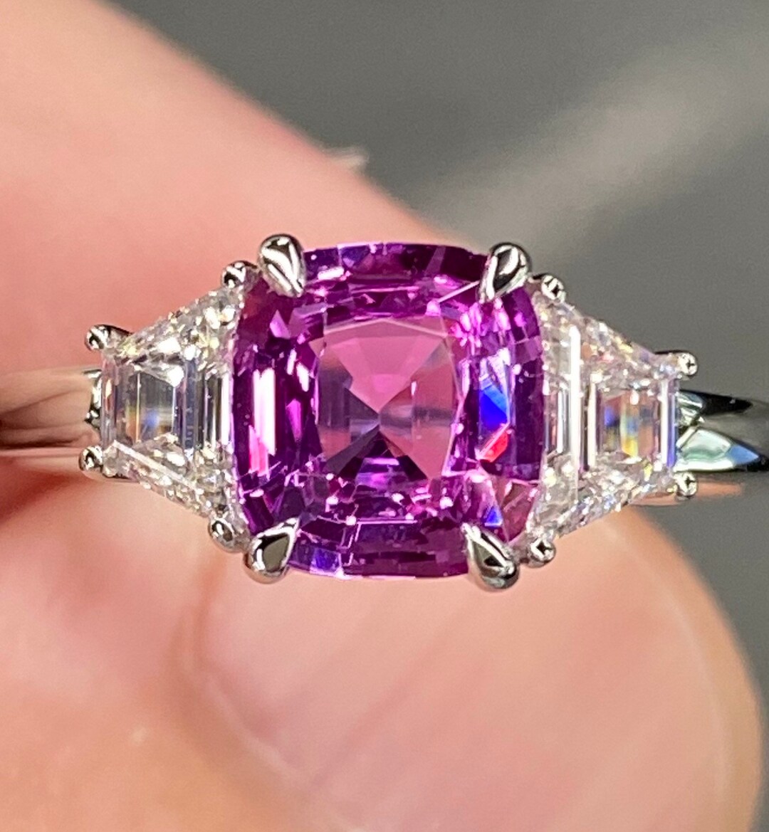 Stunning Unheated 2 Ctw Vivid Pink Sapphire & E VVS Diamond Platinum ...
