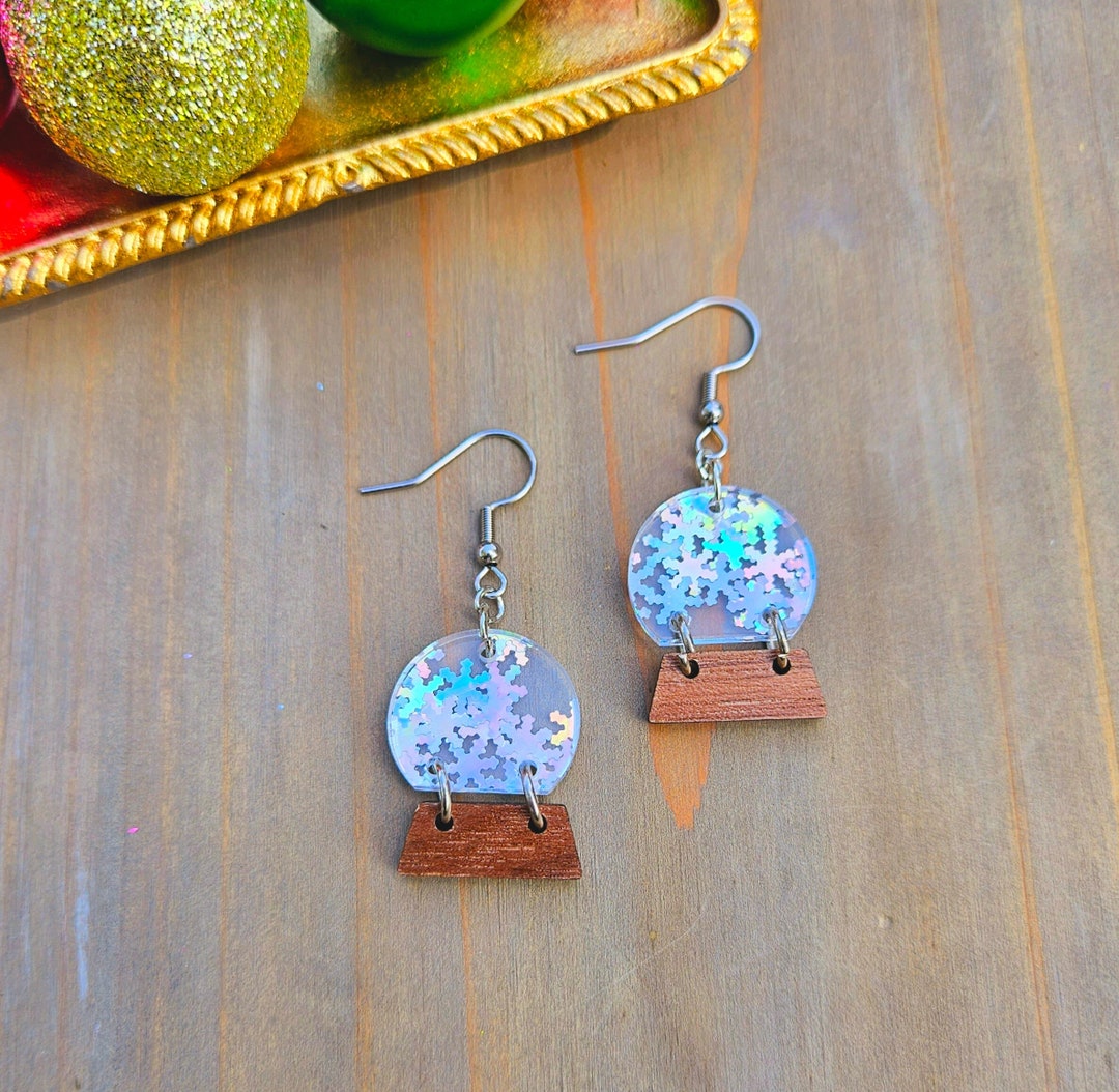 Snowglobe Earrings Winter Earrings. - Etsy