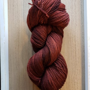 Limberlost: Hand-dyed Rust Orange Yarn. Spice. Clay. Umber. - Etsy