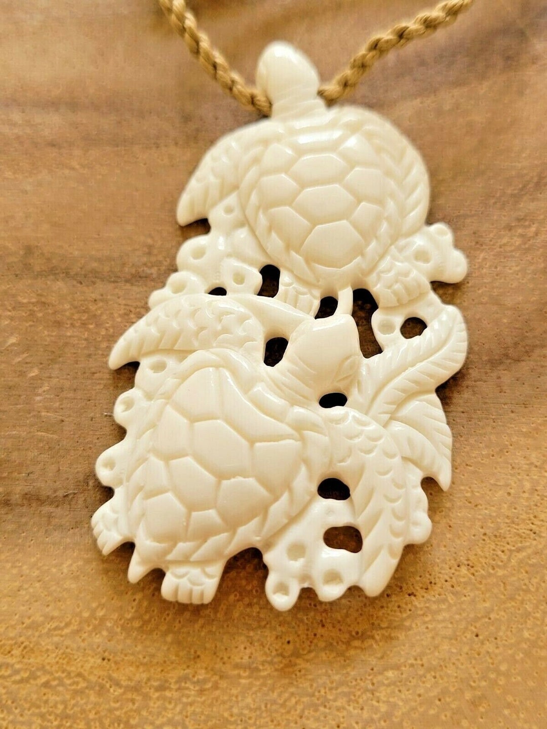 Hawaiian Buffalo Bone Turtle Pendant Necklace Choker Mother Turtle ...