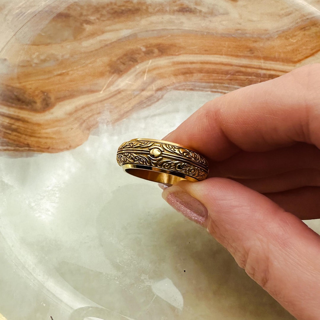 Vintage Spinner Ring for Women | Gold Stainless Steel Fidget Ring With ...