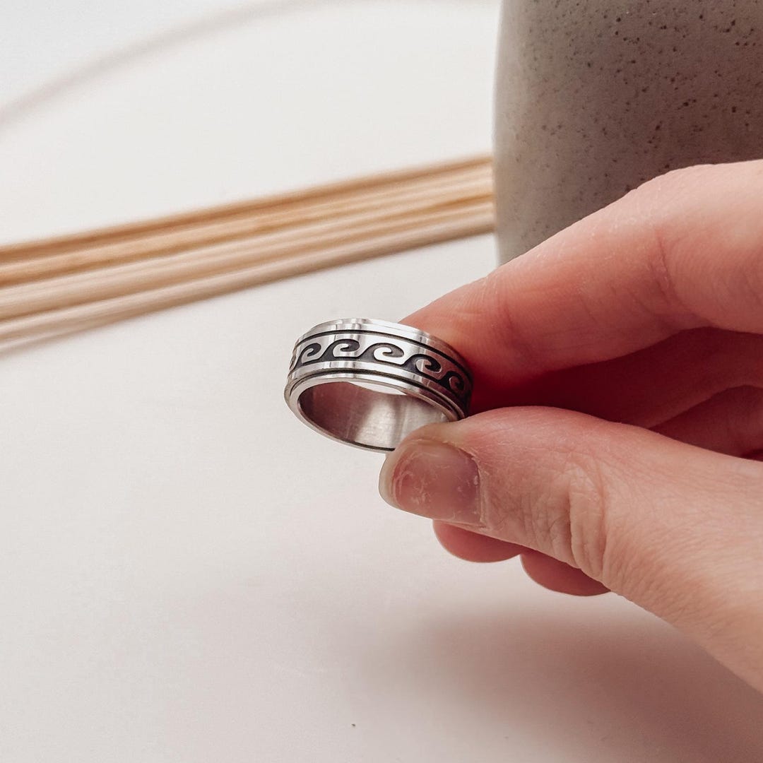 Stainless Steel Wave Pattern Spinner Ring | Men's & Women's Fidget Ring ...