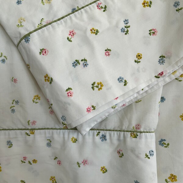 Vintage Floral Sheet - Etsy