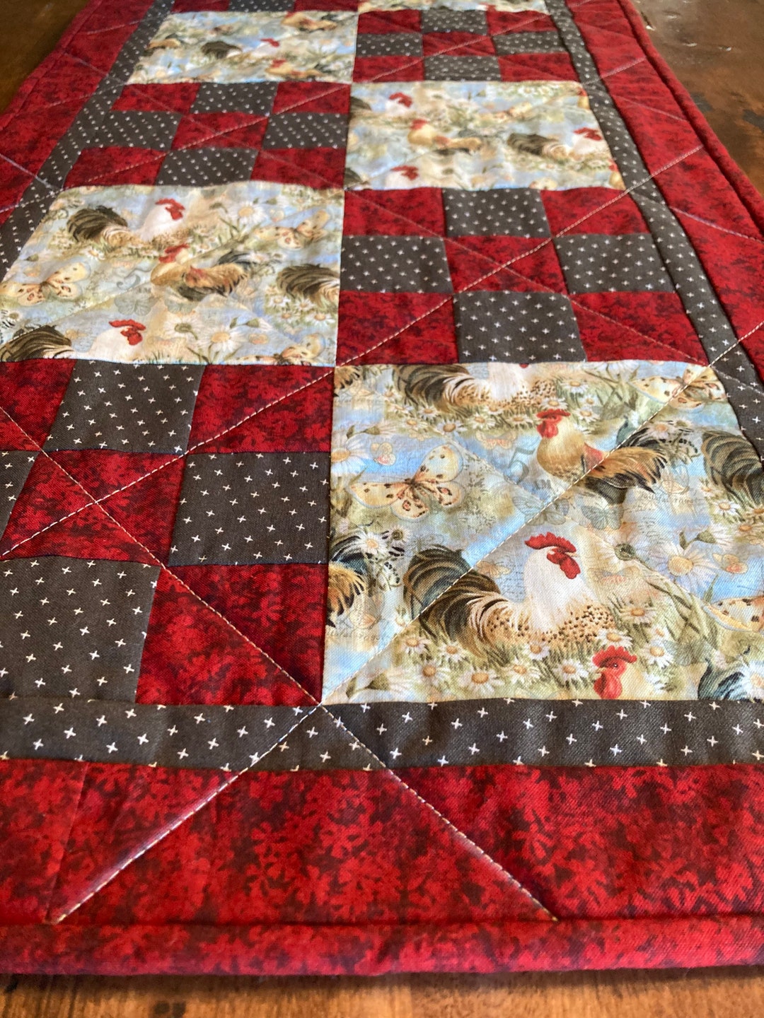 Farmhouse Chicken Table Runner - Etsy