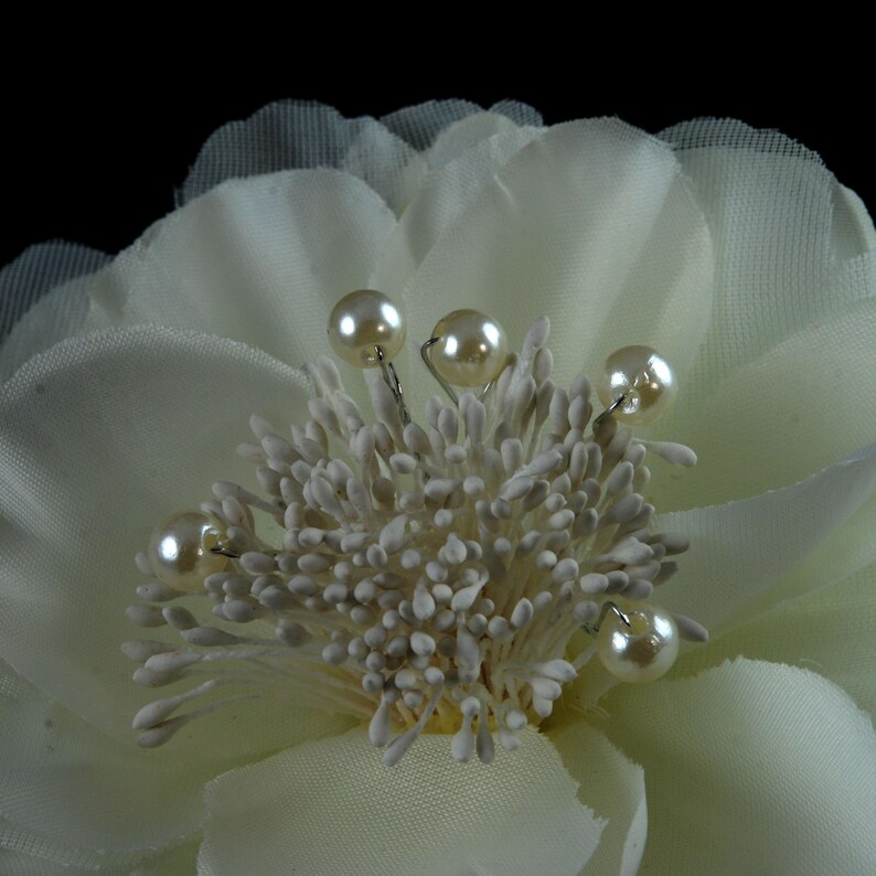 Light Cream Silk Flower With Center Pearls - Etsy