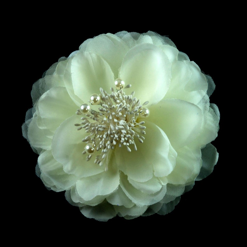 Light Cream Silk Flower With Center Pearls - Etsy