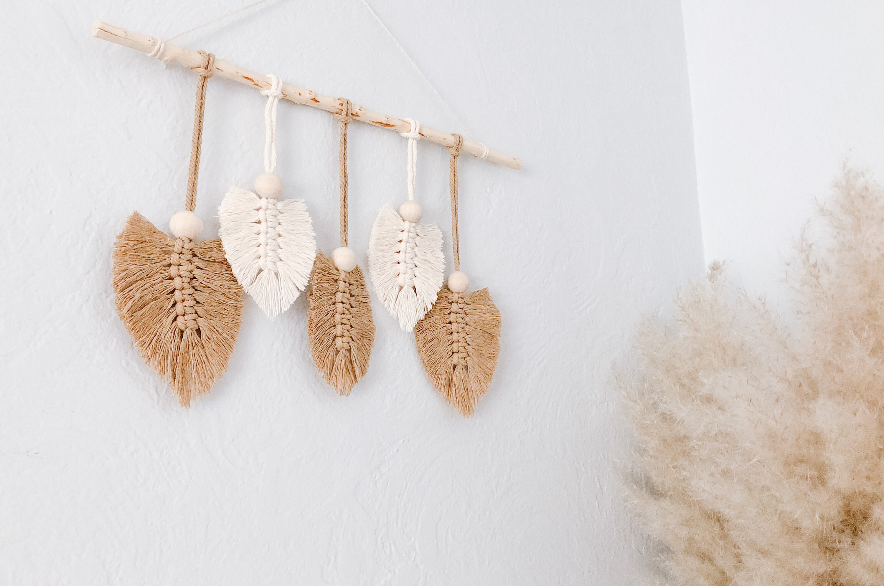 Custom Macrame Feather Hanging 5 Feathers | Etsy