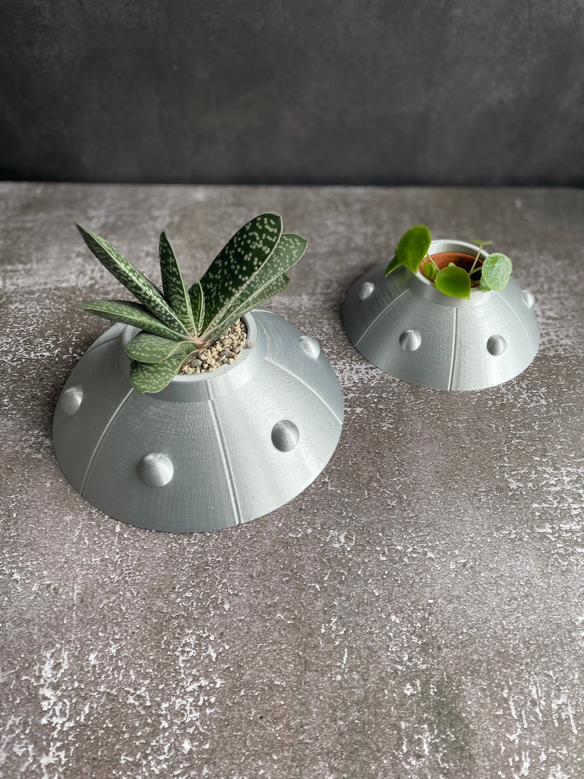 UFO Planter Flying Saucer Pot Cute Alien Spaceship Planter - Etsy