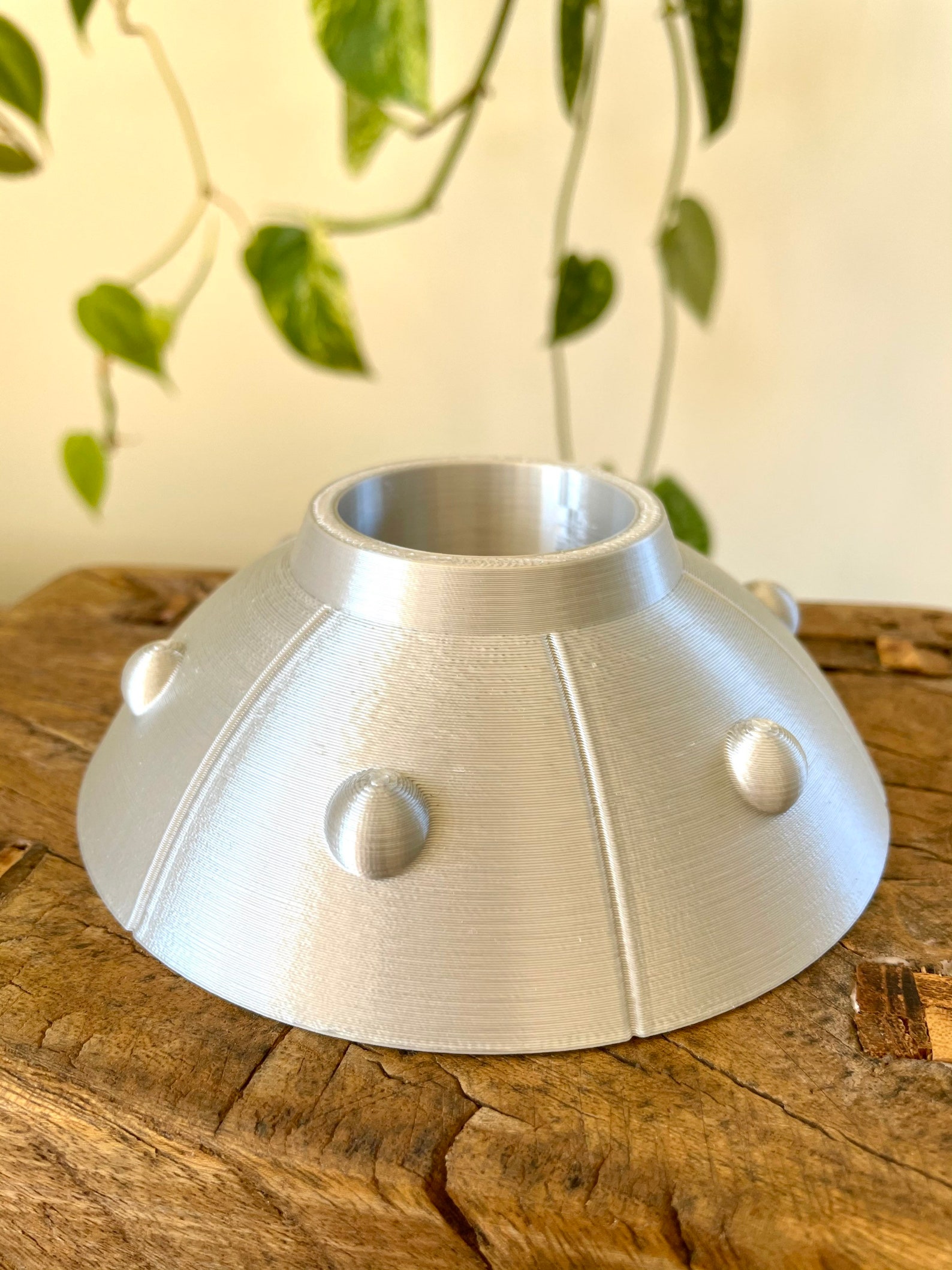 UFO Planter Flying Saucer Pot Cute Alien Spaceship Planter - Etsy UK