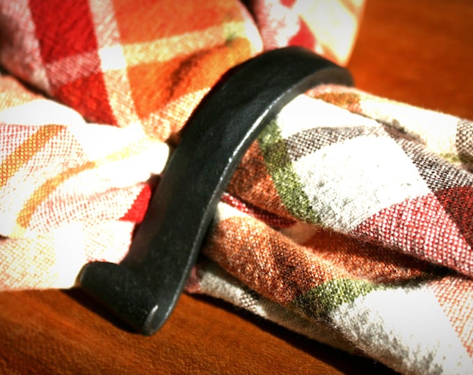 Napkin Rings Hand Forged Metal Napkin Rings, Thanksgiving Table Decor ...
