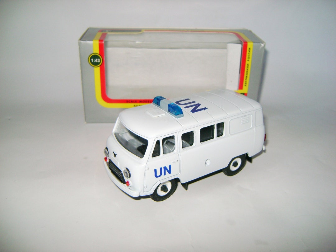 Rare Collectible Car Soviet Van Model UAZ-39099 / 452 UN Buhanka Scale ...