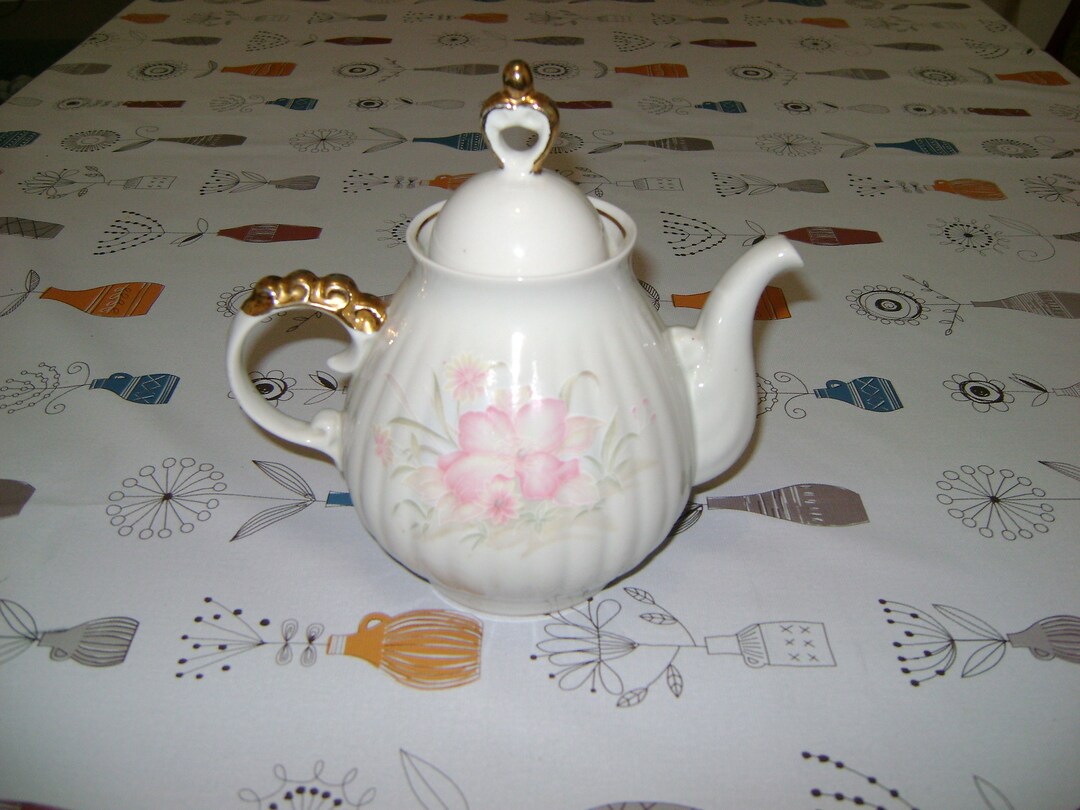 Ukrainian Vintage Porcelain Teapot Gilded Fine China (polonne Porcelain ...