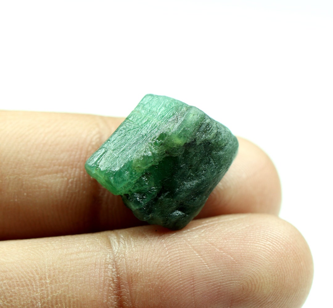 Emerald Gemstone 18.45 CRT Rough Green Emerald Raw Rough - Etsy