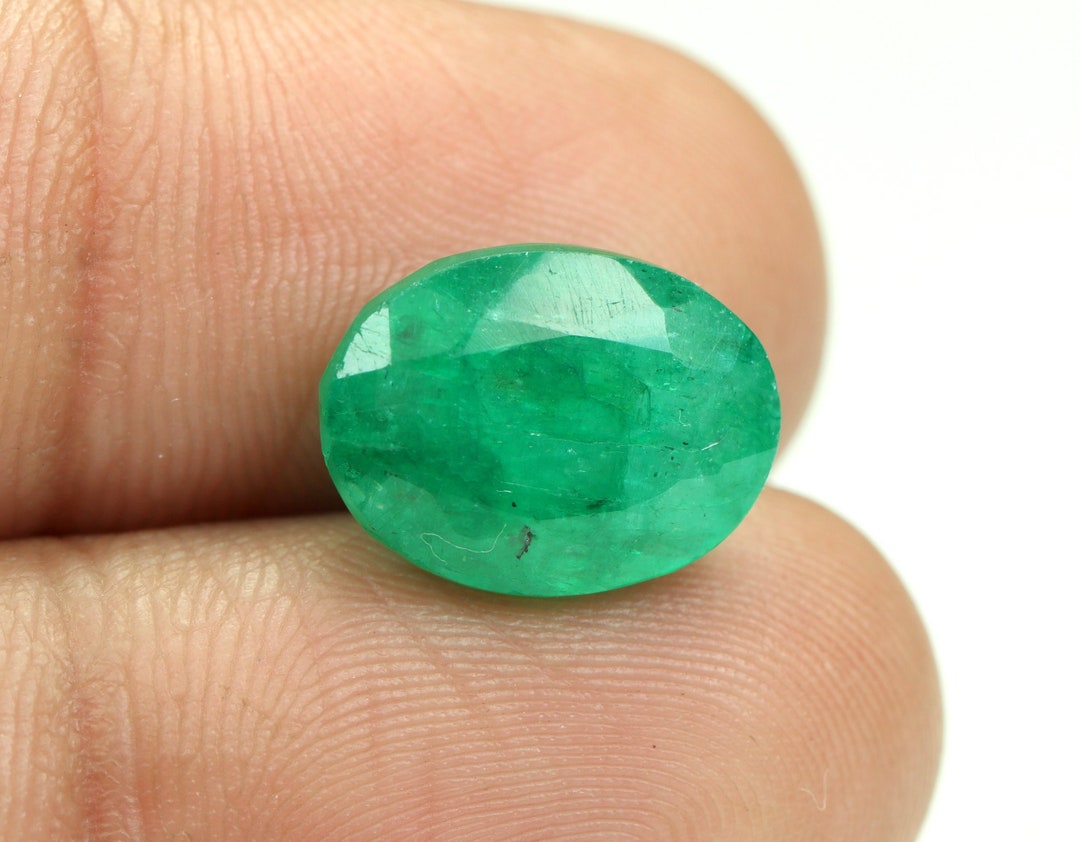 6.70 CRT Green Emerald Faceted Gemstone Oval Shape Emerald - Etsy
