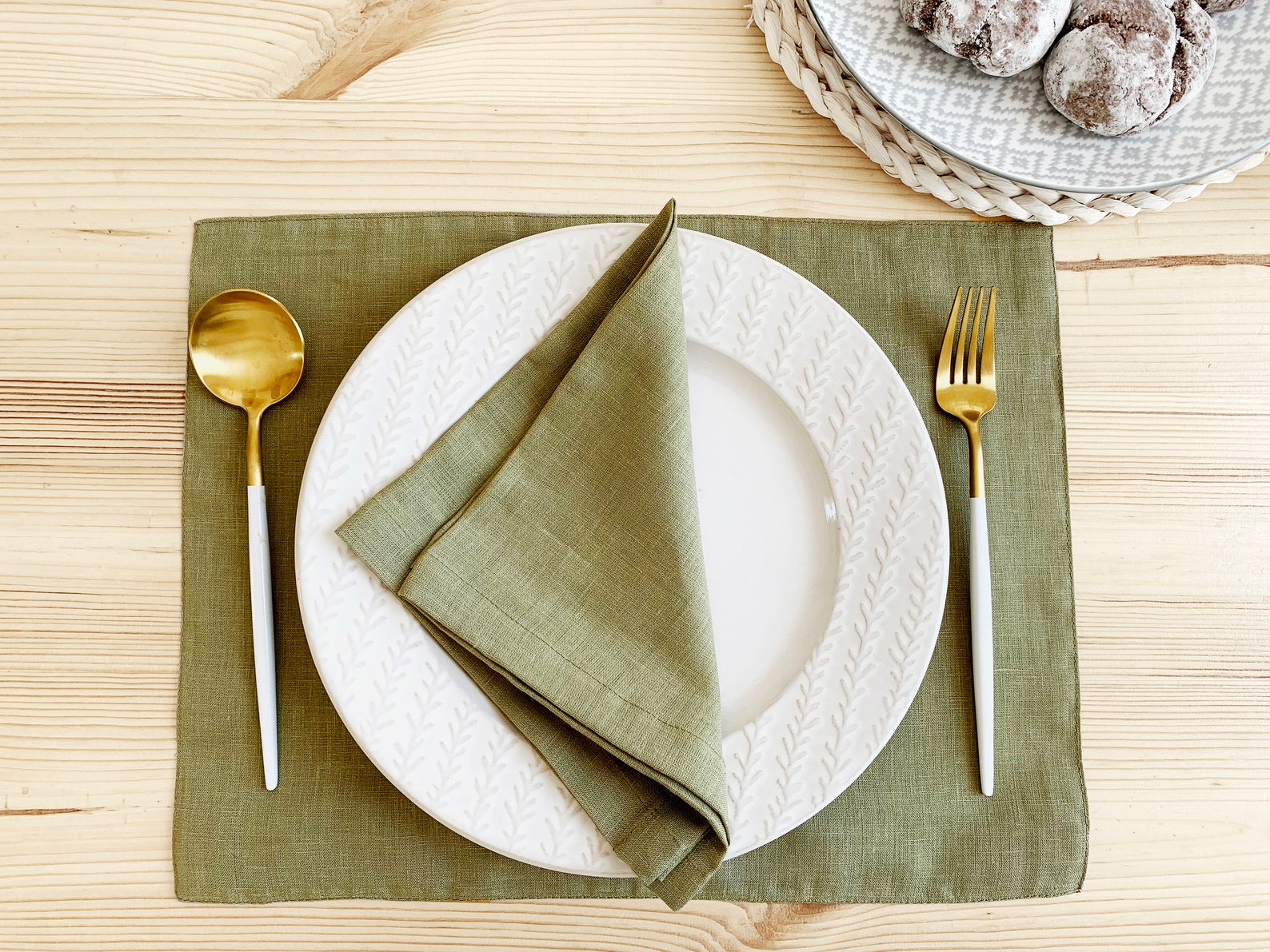 Olive Green Linen Placemats Set of 2 Dinner Table Wedding - Etsy