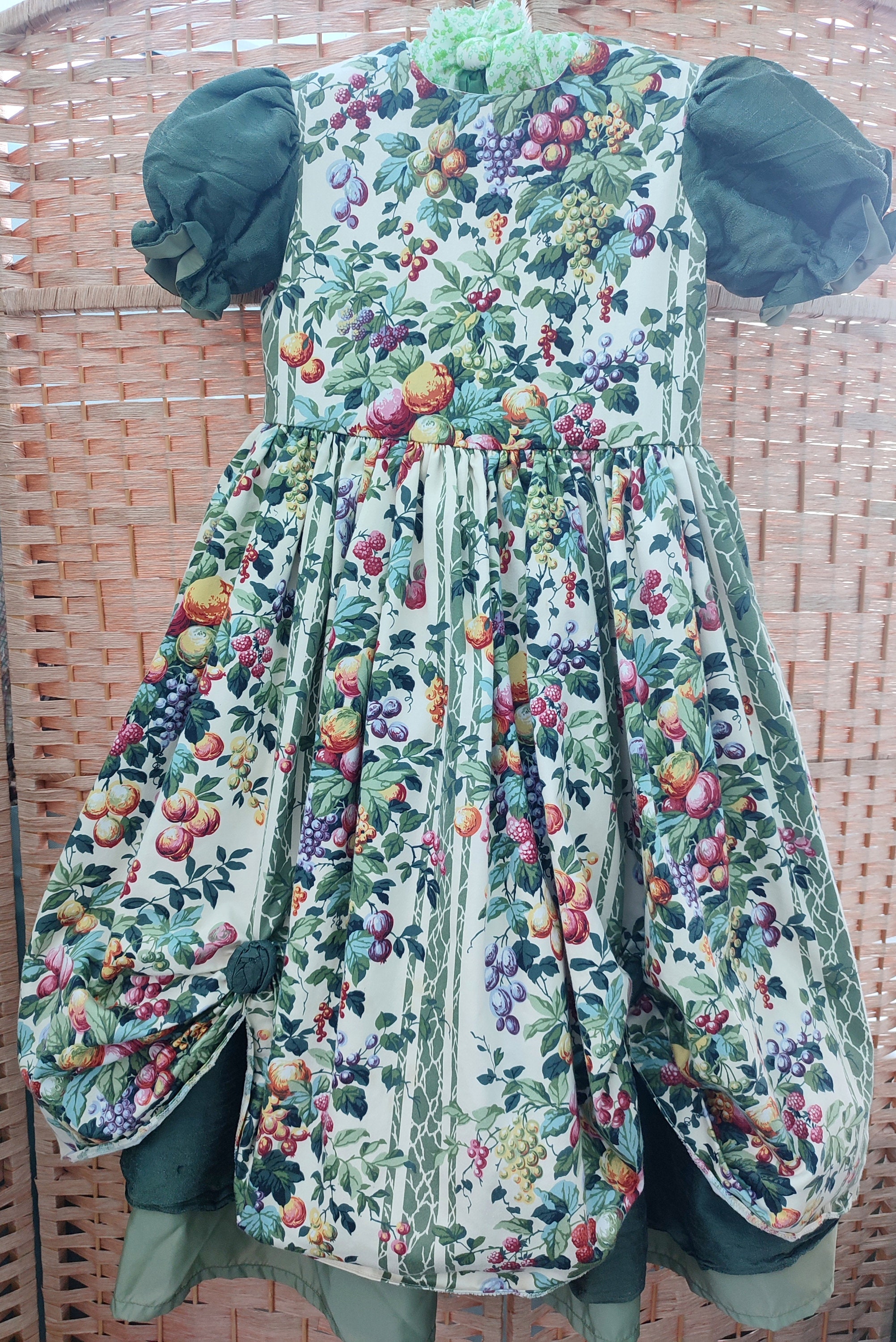 Vintage Fruit Trellis Girls Dress Age 7-8 Years - Etsy