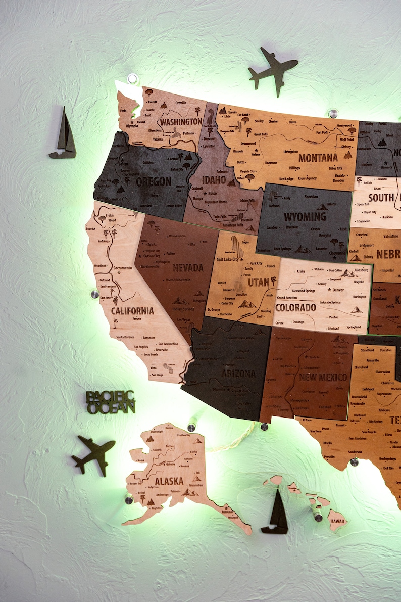 Push Pin USA Wooden Travel Map: LED Backlit Wall Decor - Etsy