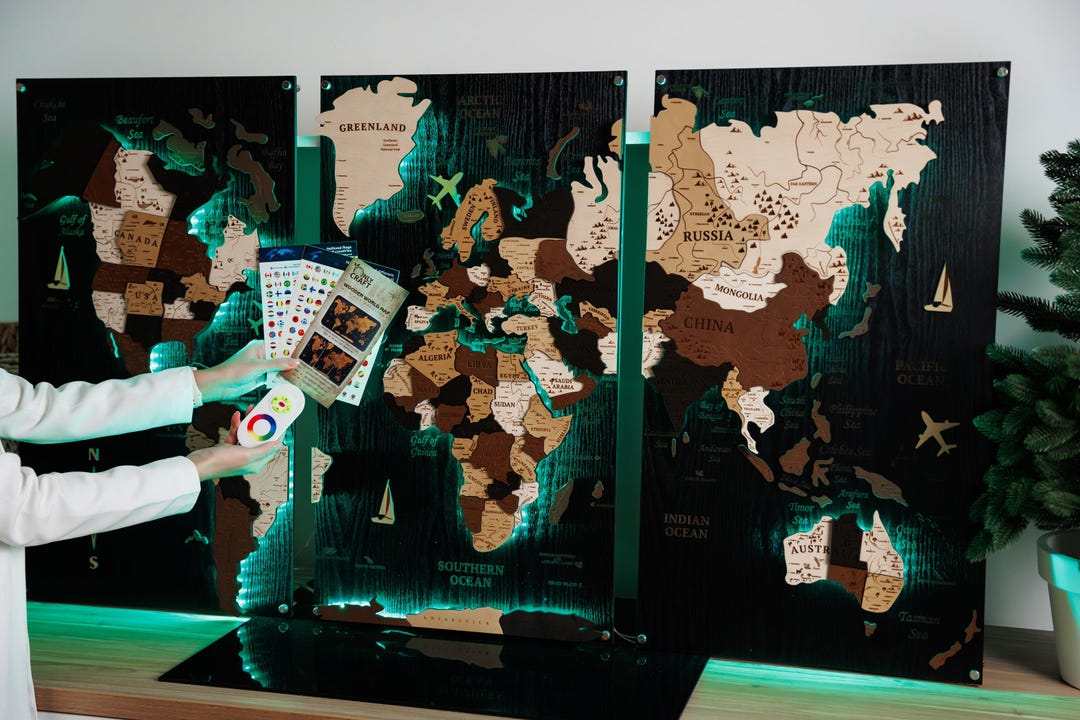 Backlight World Map Christmas Gift Family Gift Wooden Map - Etsy