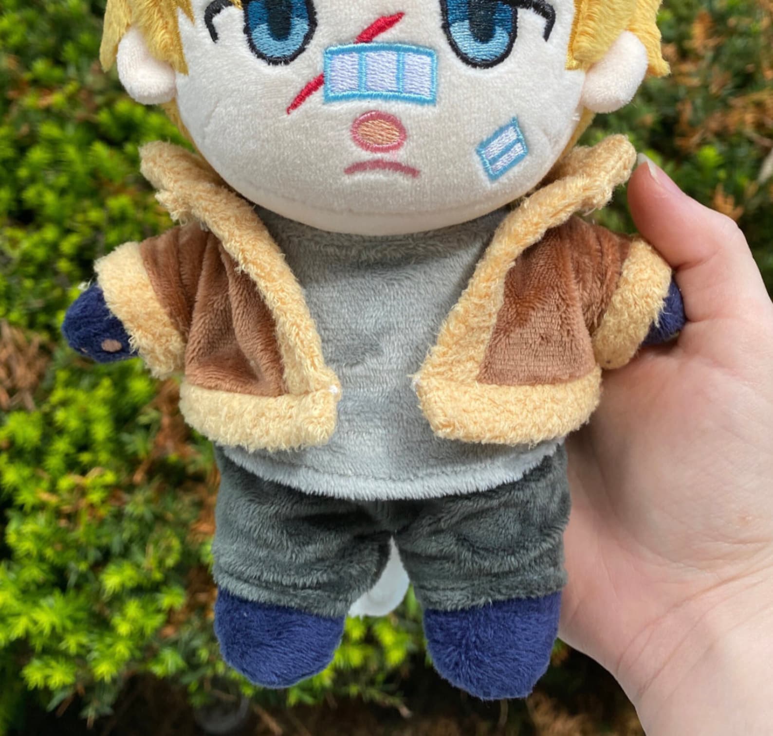 READY2SHIP! Re4 COSTUME ONLY. Re4 Costume for 8in/19cm Plushies, Does ...