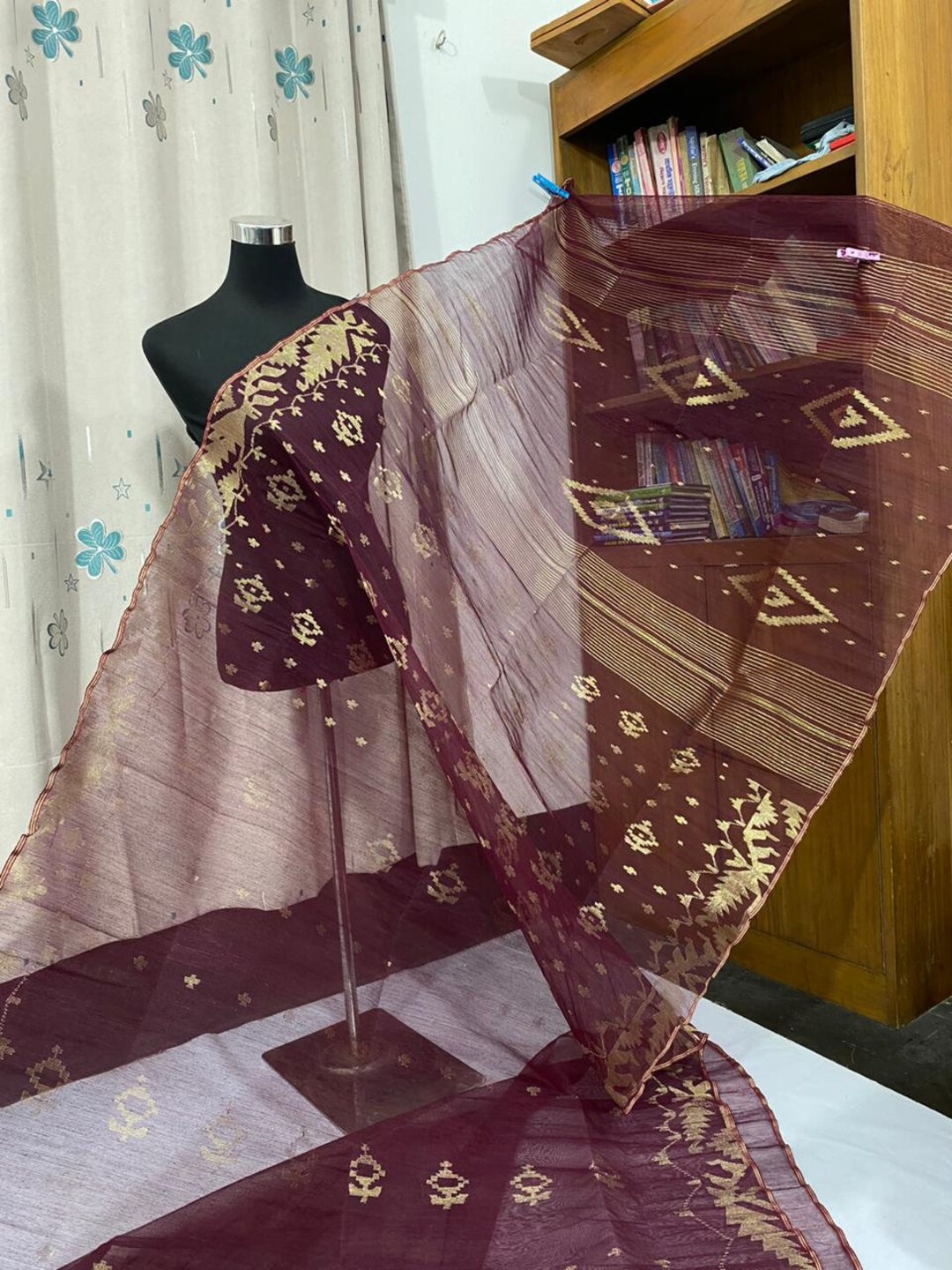 Original Bangladeshi Dhakai Jamdani Saree| Maroon Handwoven Dhakai ...