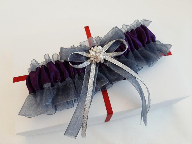 Plum Purple Wedding Garter Set Silver Gray Garter Set Bridal - Etsy