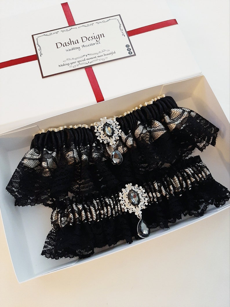 Black and Ivory Wedding Garter, Garter Set, Garter Belt, Bridal Garter ...