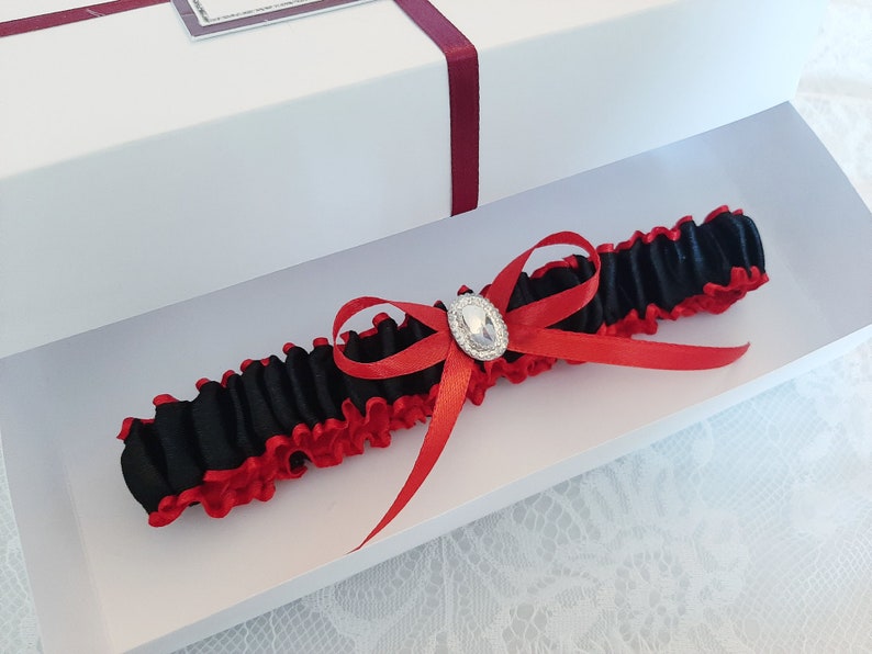 Black and Red Wedding Garter Set, Black Lace Bridal Garter Set ...