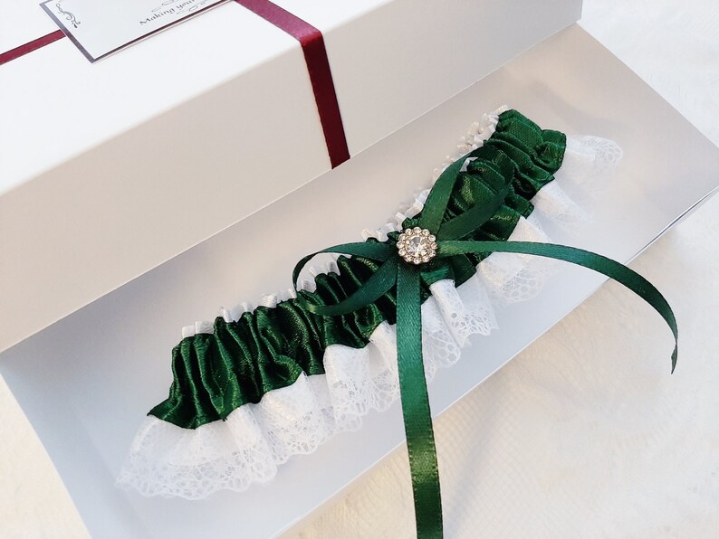 Emerald Dark Green Garter Set, Lace Bridal Garter, Dark Green Wedding ...