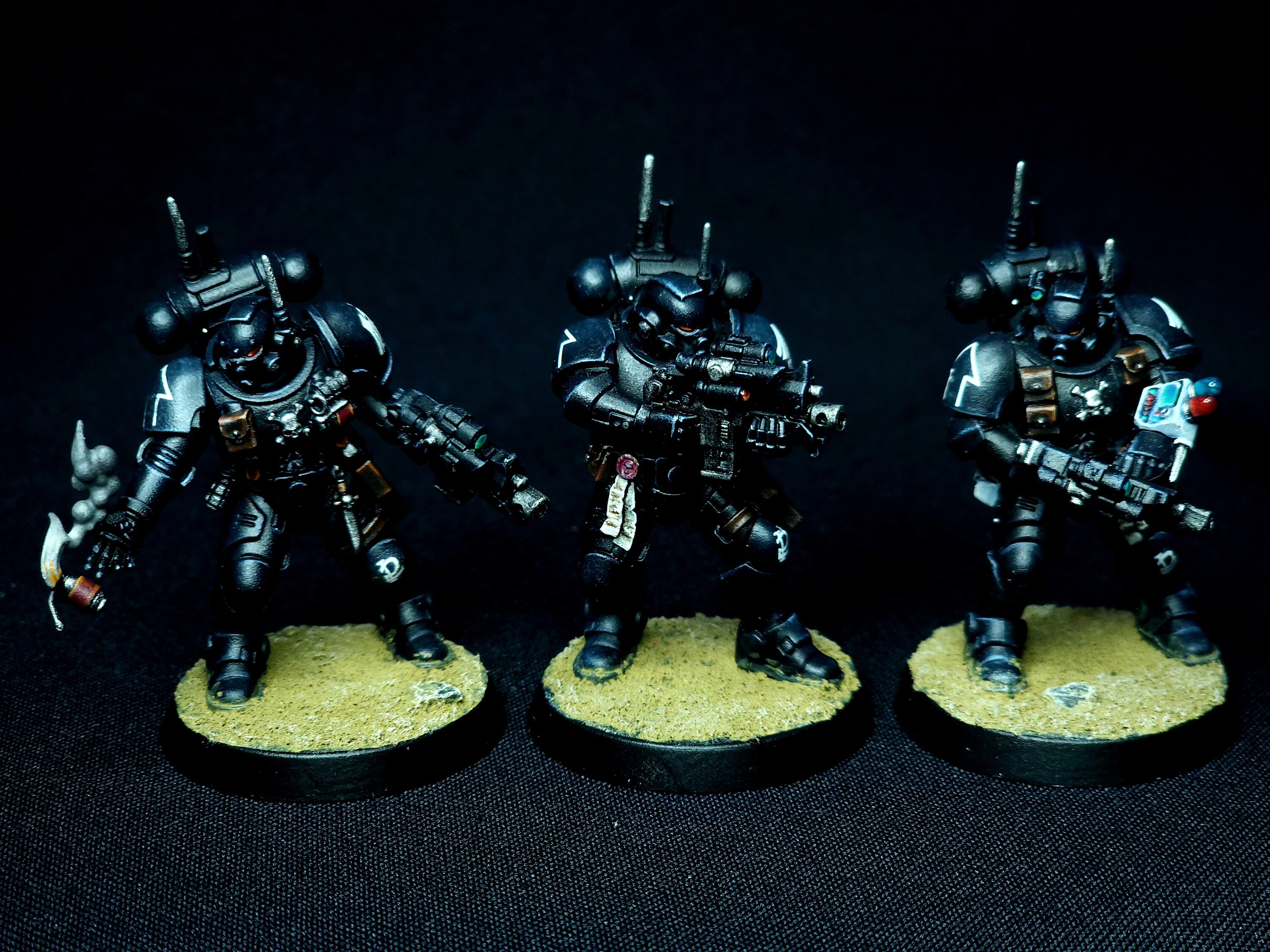 Warhammer 40K Raven Guard Space Marine PRIMARIS INFILTRATORS 10 - Etsy