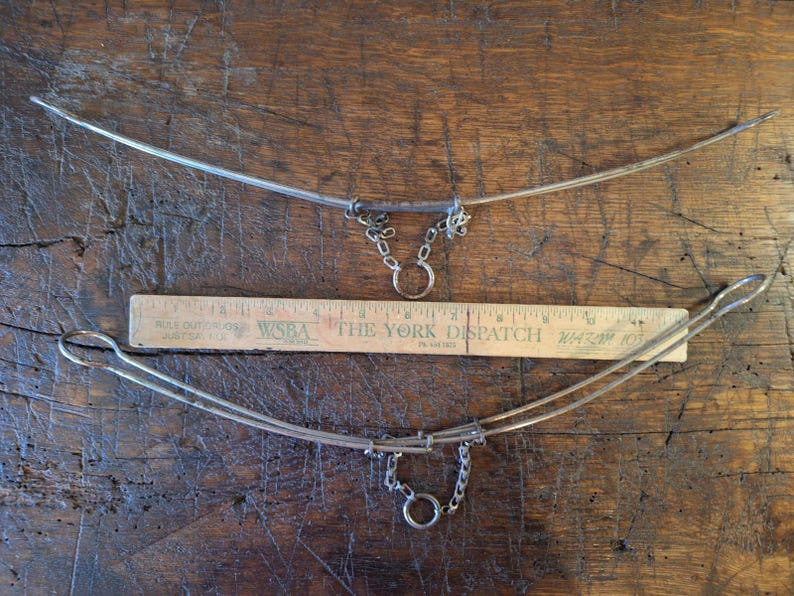 Vintage Expanding and Retracting Metal Travel Clothing Hangers, Set of ...