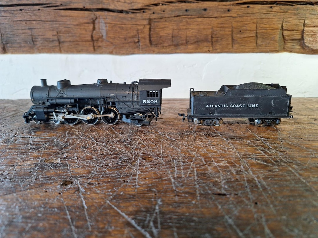 Vintage RSO Mehano 4-6-2 HO Scale Locomotive 5208 and Atlantic Coast ...