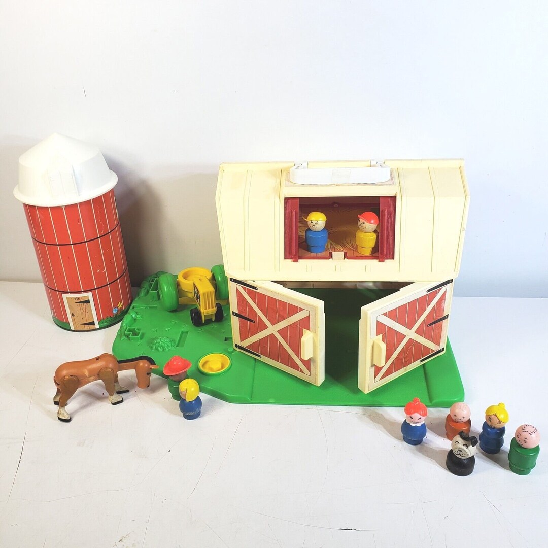 Vtg Little People Farm Barn Silo W/people 1968 Silo Wooden People - Etsy