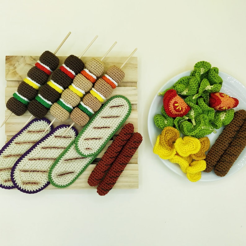Crochet Barbecue Pattern (PDF FR/ENG) Skewers, Grilled Sausages, Salad ...