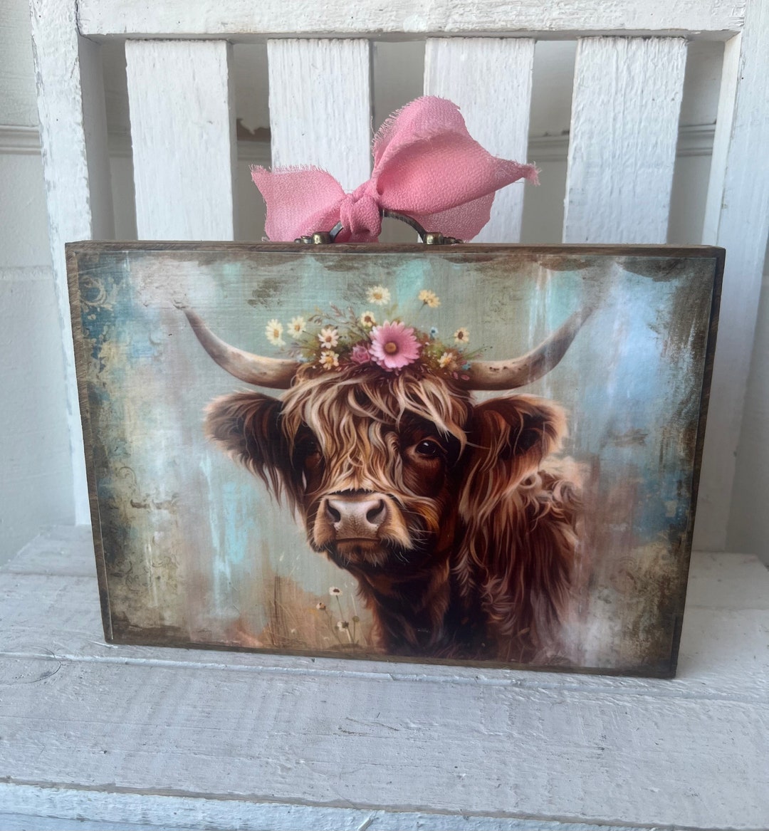 Highland Cow Floral Picture Decor | Cottage Artwork for Tray, Shelf and ...