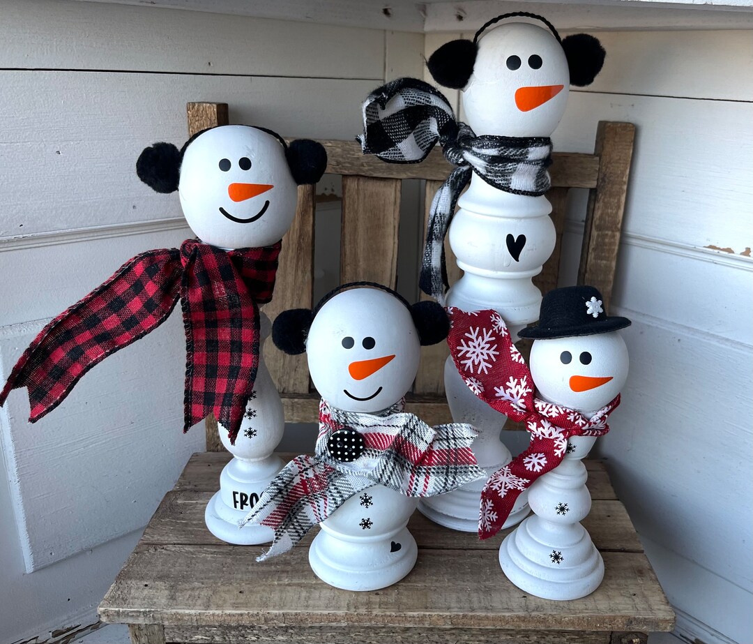 Spindle Snowman Decor for Winter Shelf With Buffalo Plaid Accent Scarfs ...
