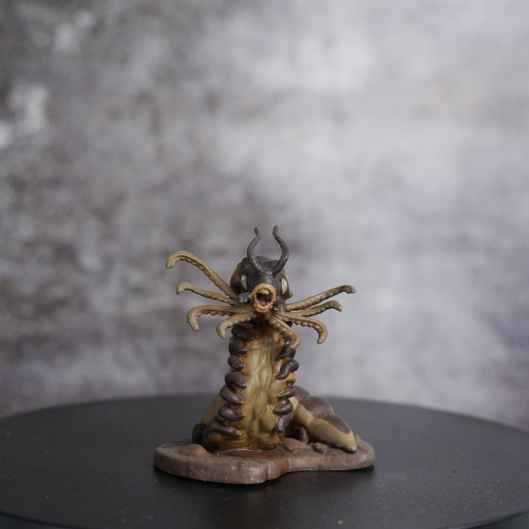 Carrion Crawler - Hand Painted Role Playing Miniatures for Dungeons ...