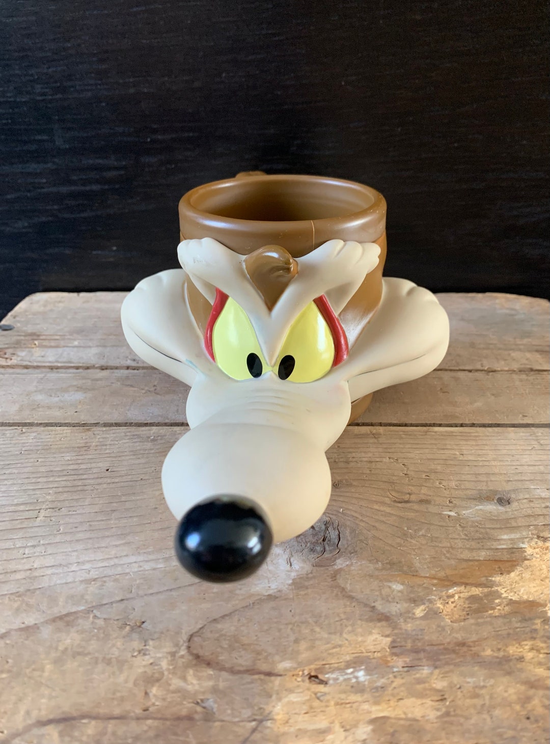 1993 Wile E Coyote Plastic Mug, Warmer Brothers, Looney Tunes Cartoon ...