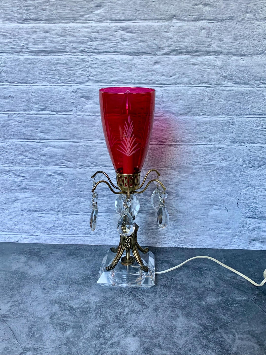 Kings Crown Cranberry Lamp, Boudoir Lamp, Cranberry Shade Has Leaf ...